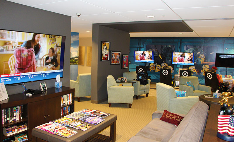 Orlando International Airport (MCO) USO Welcome Center (2025): Location ...