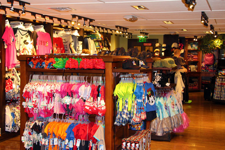 AAFES Exchange at Shades of Green (2025): Who Can Shop, Tax-Free ...