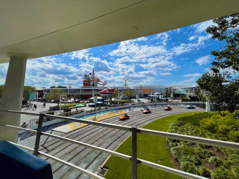 Walt Disney's Tomorrowland Transit Authority PeopleMover - Military ...