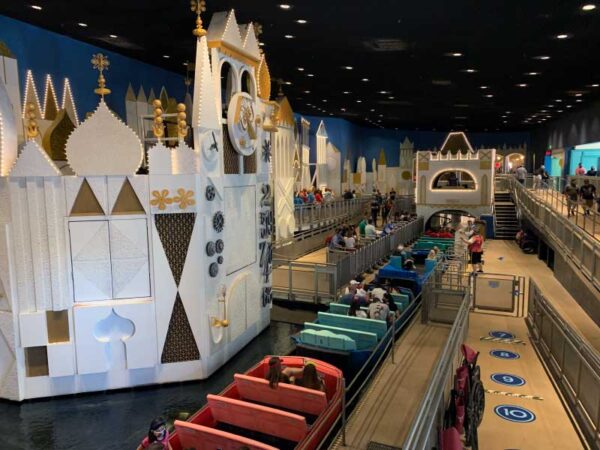 The Magic Kingdom's “it’s a small world” - Military Disney Tips
