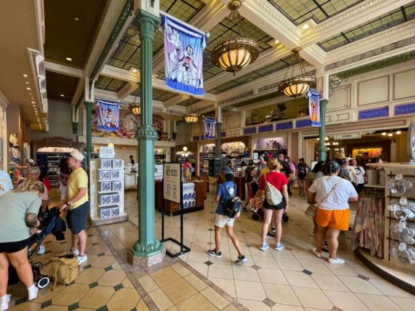 Center Street in Walt Disney World's Magic Kingdom - Military Disney Tips