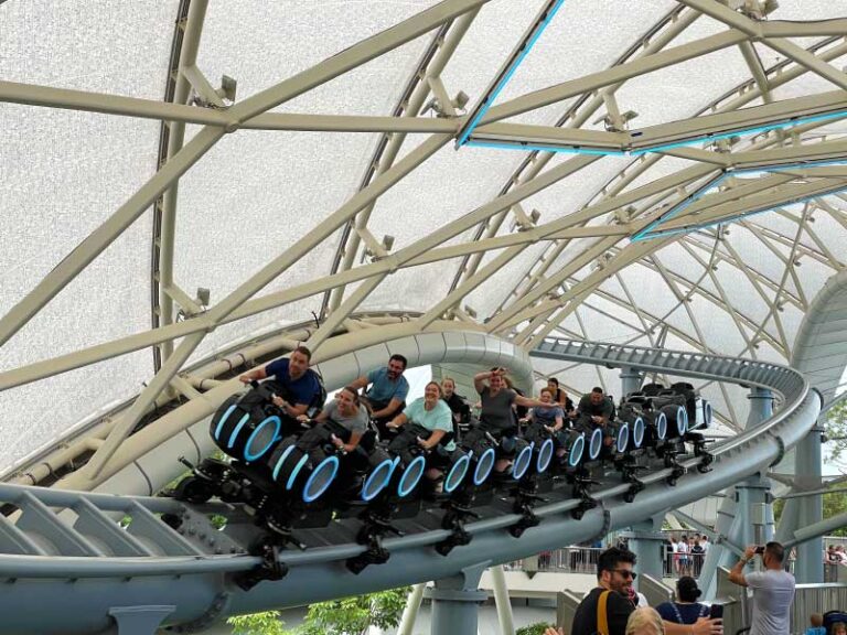 TRON Lightcycle / Run in WDW's Tomorrowland - Military Disney Tips