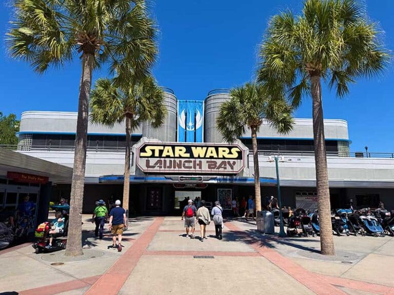 Star Wars Launch Bay at Disney’s Hollywood Studios: A Hidden Gem for ...
