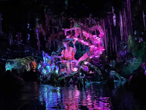 Na'vi River Journey in Disney's Pandora – The World of Avatar ...