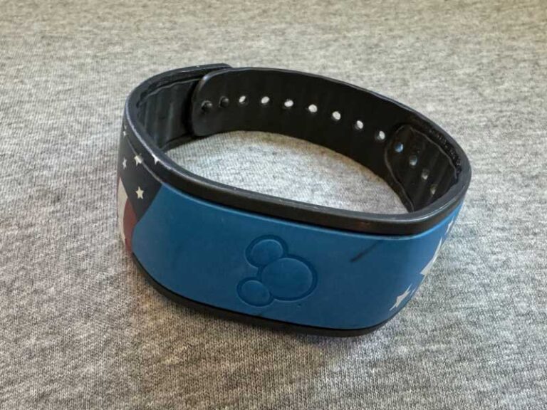 Can I use my Walt Disney World Magic Band at Disneyland? - Military ...