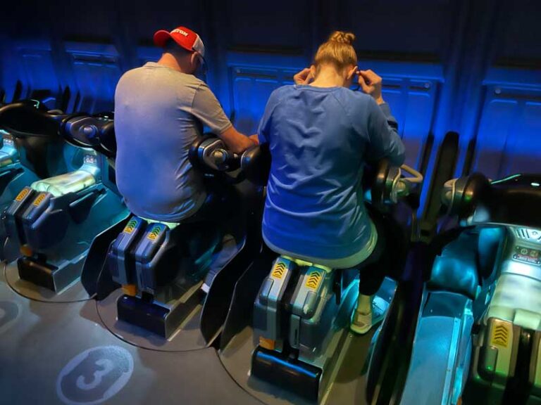 Avatar Flight of Passage in Disney's Pandora – The World of Avatar ...