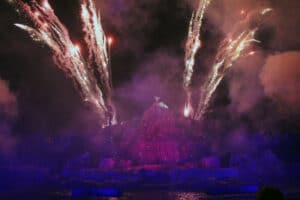 Fantasmic! at Disney’s Hollywood Studios – Everything You Need to Know ...